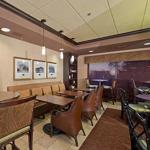 Russell Inn and Suites | Official Site