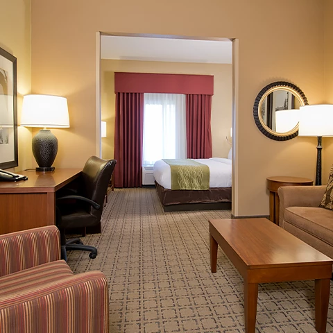 Russell Inn and Suites | Official Site