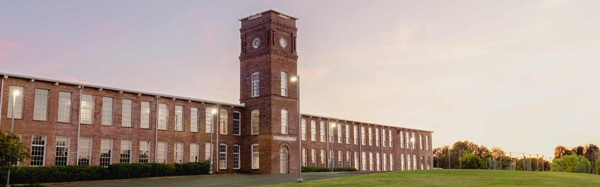 Russell Inn and Suites | Official Site