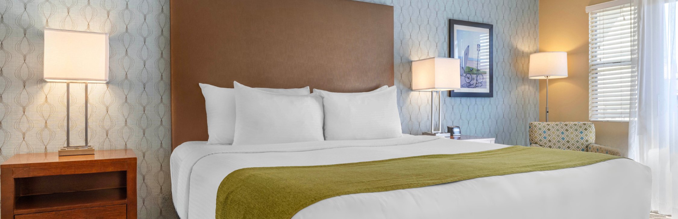 Best Western Plus Beach View Lodge Carlsbad | Official Site