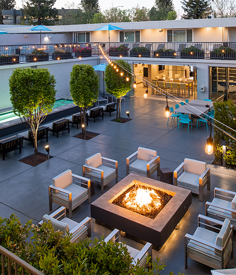 Hotel Lucent | Official Site