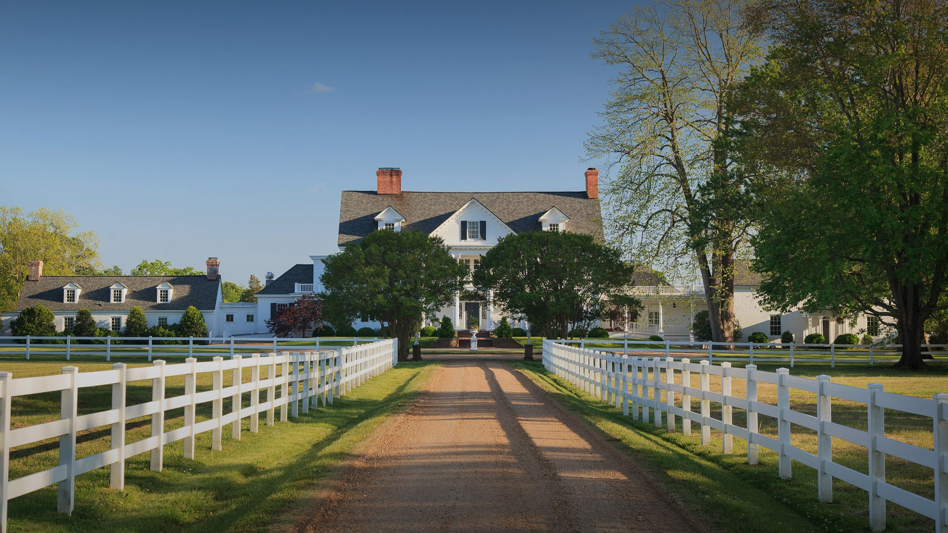 The Inn At Warner Hall | Official Site