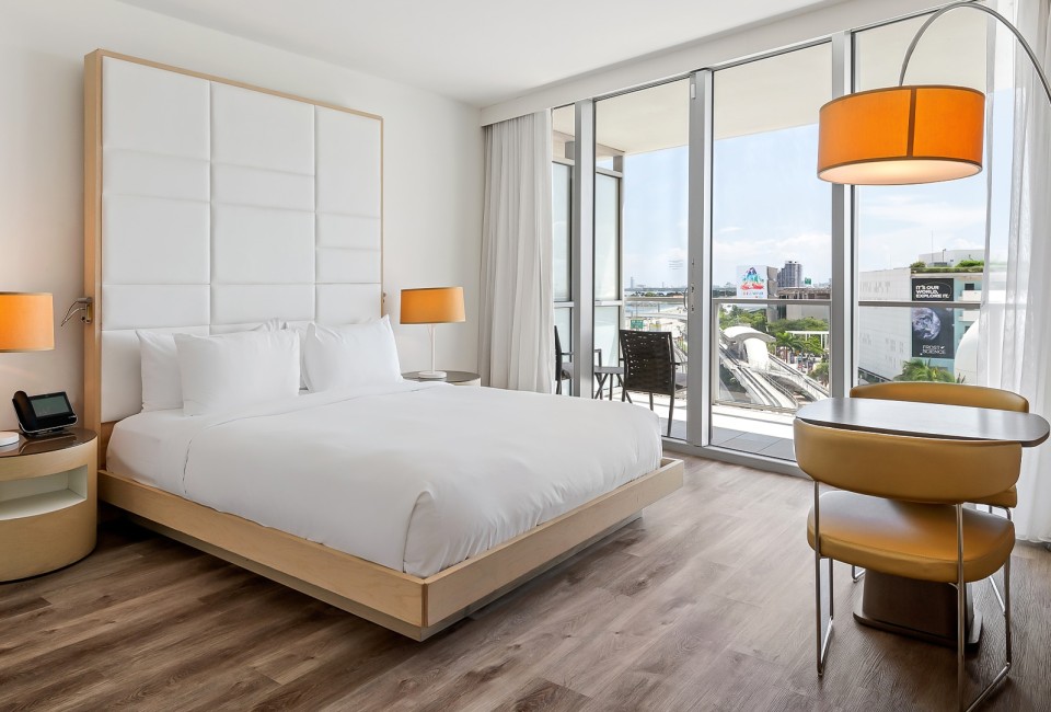 Downtown Miami Hotel Rooms | Rooms | The Grayson Miami