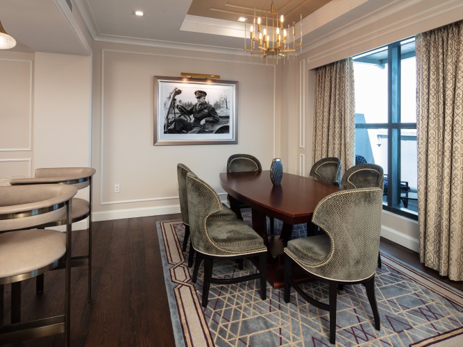 Hotel Rooms Downtown New Orleans | Higgins Hotel