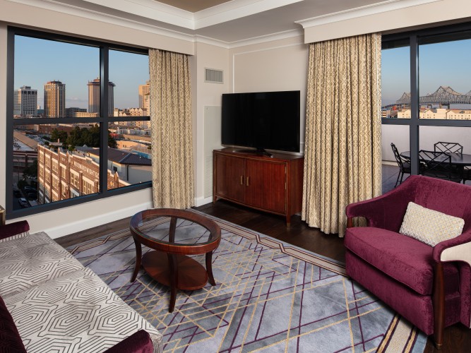 Hotel Rooms Downtown New Orleans | Higgins Hotel