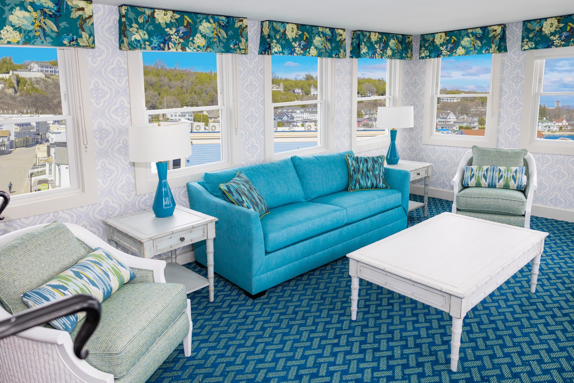Mackinac Island Lodging | Rooms & Suites | Lake View Hotel