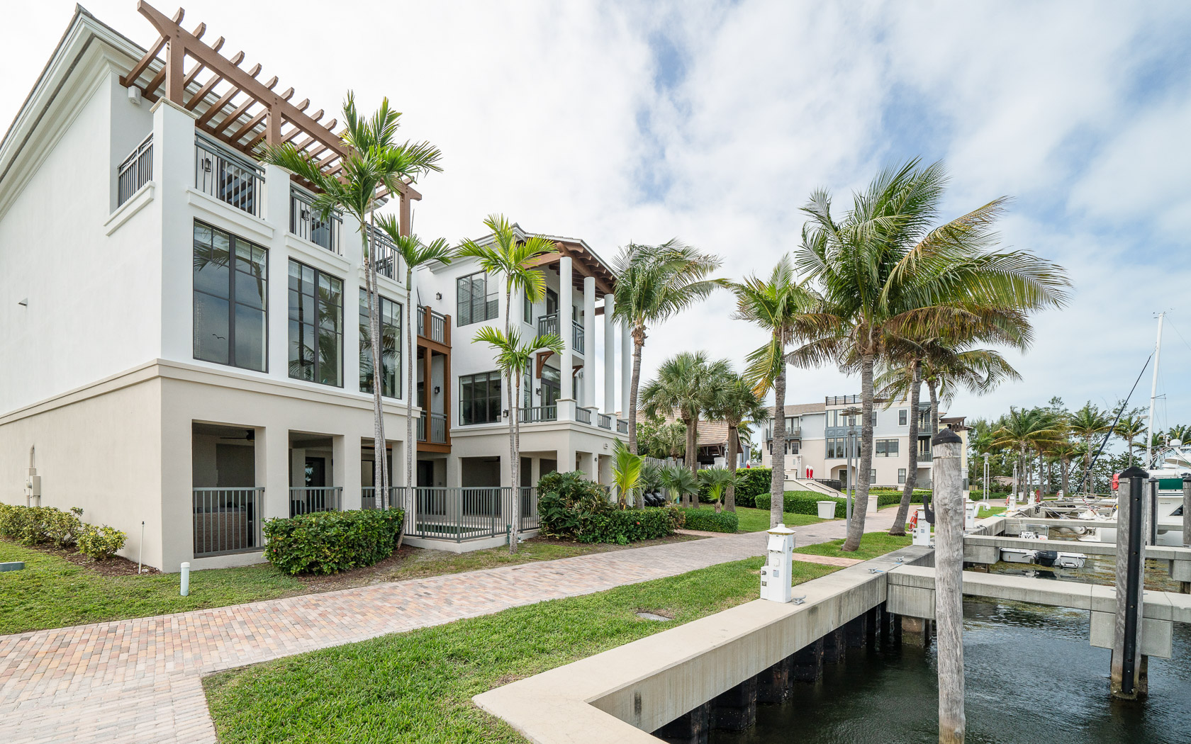 Official Site | Marlin Bay Resort & Marina