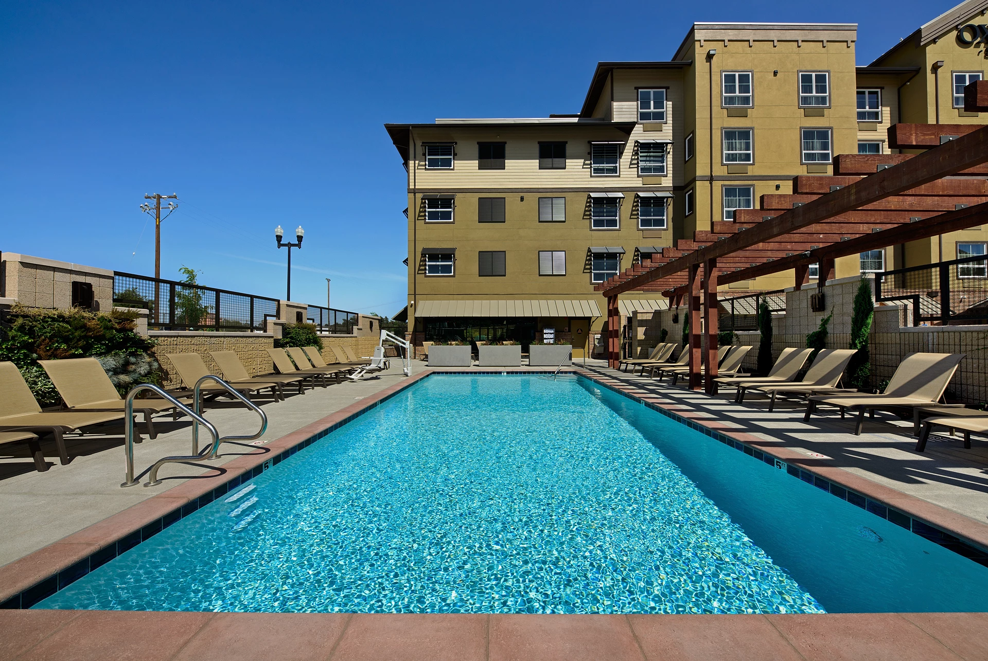Paso Robles Hotel Deals | Oxford Suites Paso Robles