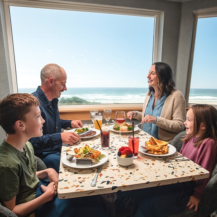 Reserve a Table | Traditional Restaurants | Newport, Oregon