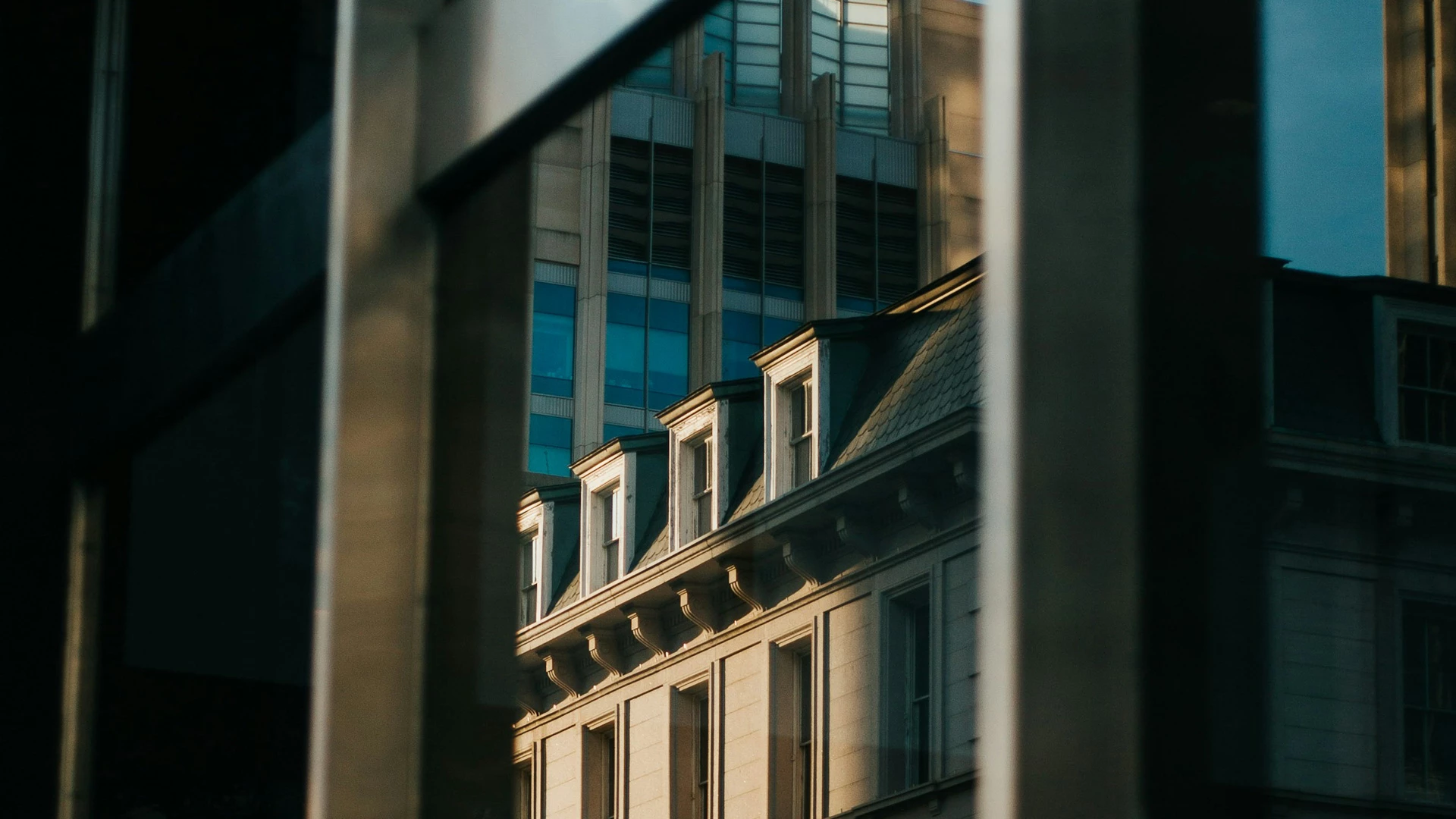 High Rail Raleigh Rooftop Bar | Official Website