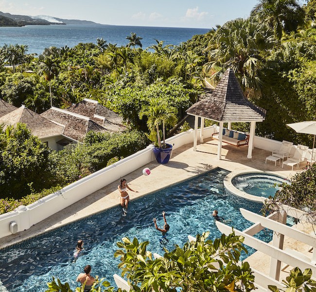 Offers | Round Hill Hotel and Villas