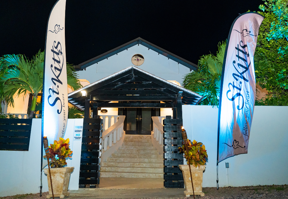 Sunset Reef | Official Site