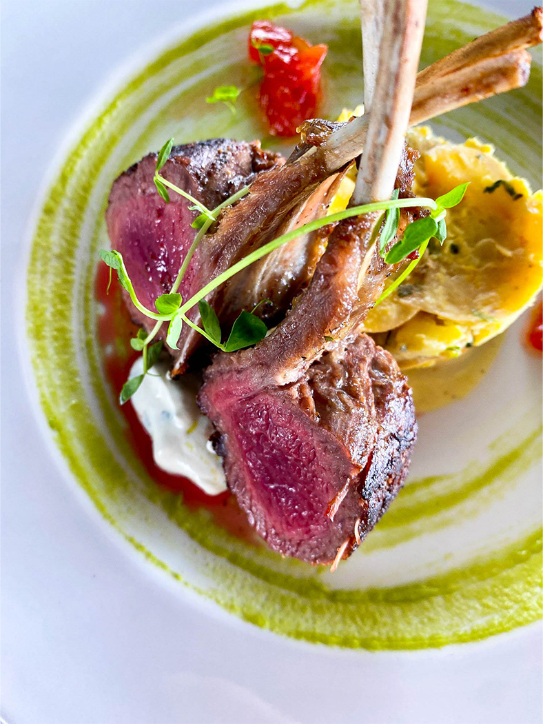 Drop Anchor Grill | Sunset Reef