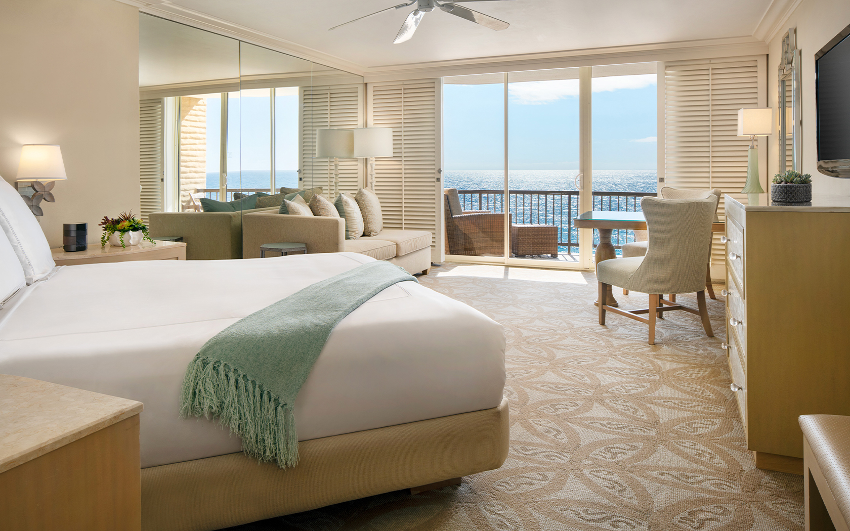 Gallery | Surf & Sand Resort