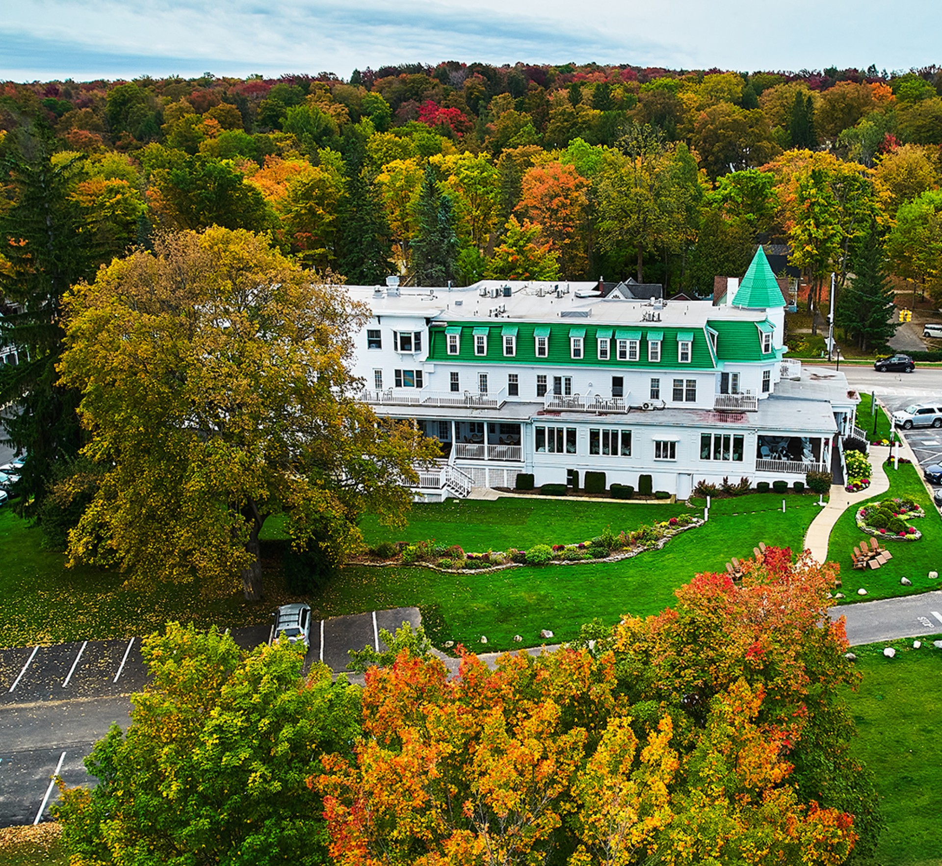 Petoskey Hotel Deals | The Bay View Inn