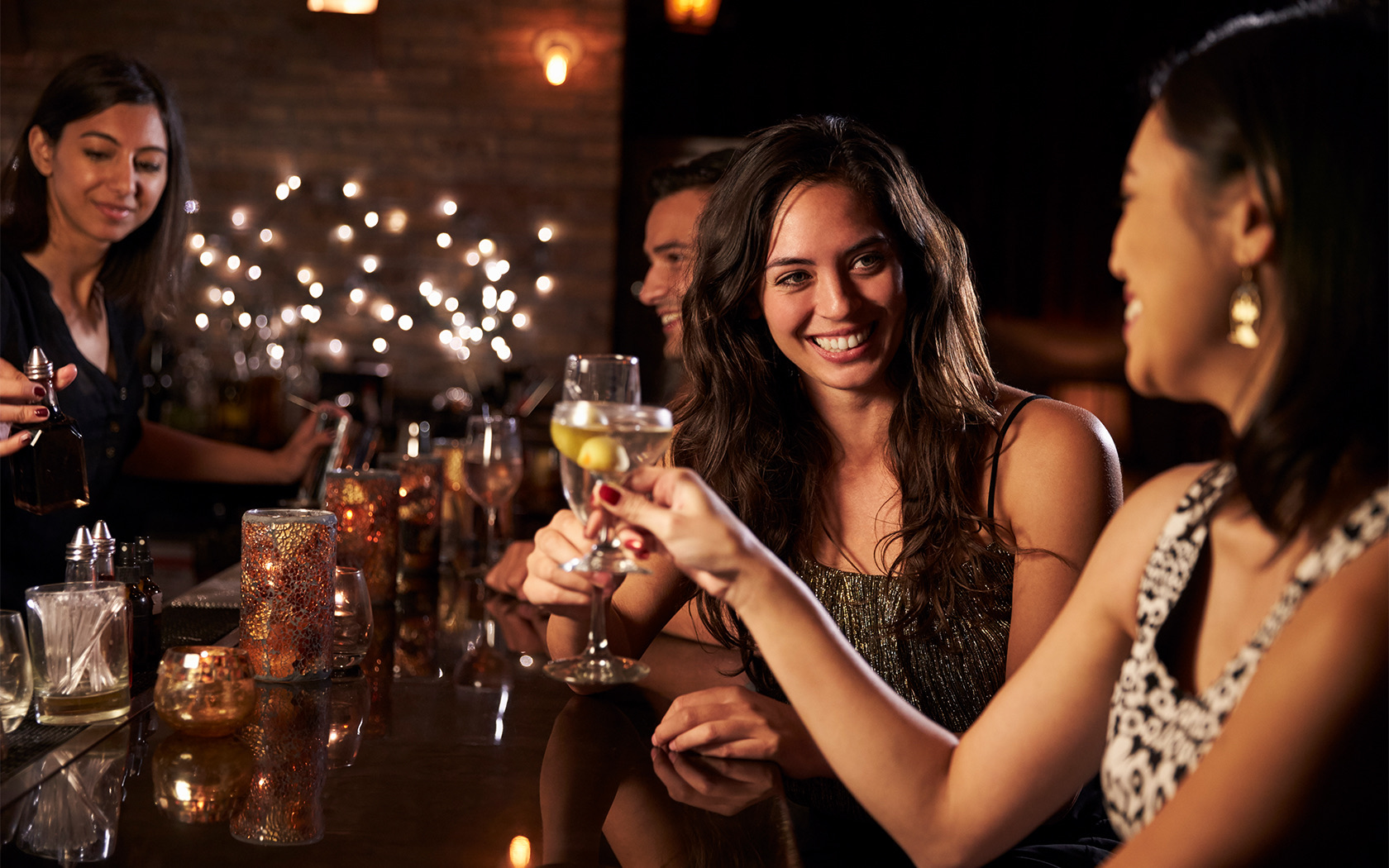 The Wilde on 27 Rooftop Restaurant & Bar | The Dorian Calgary Downtown