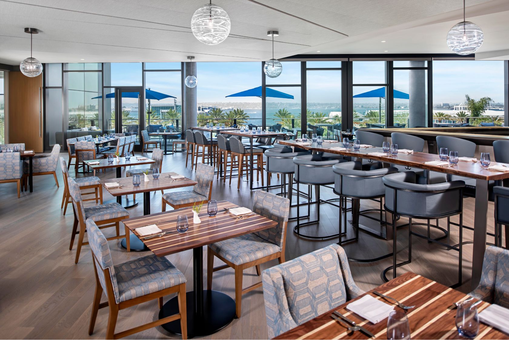Vistal Bar + Restaurant | Official Site